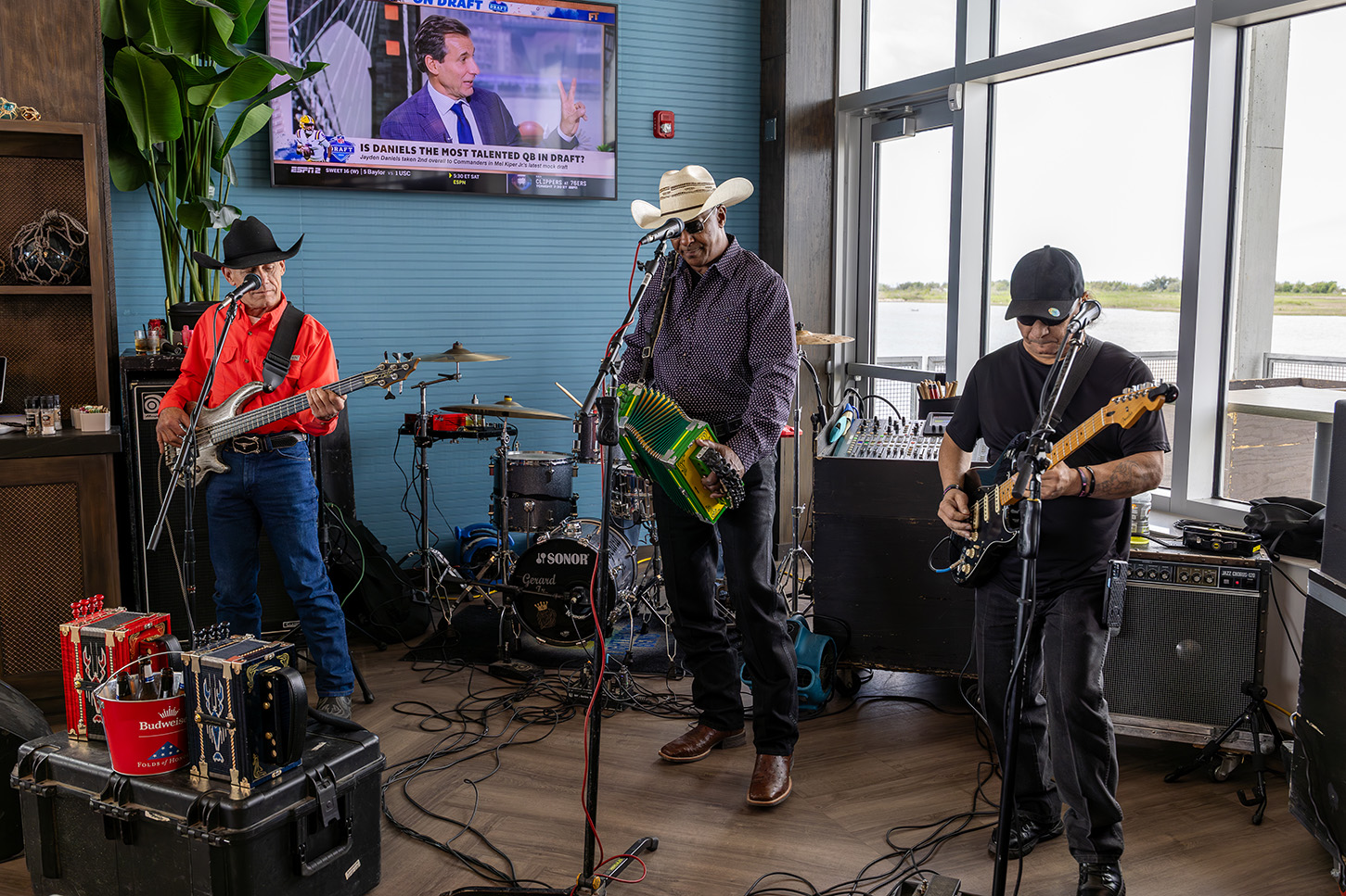 Lighthouse Bend opens its doors | Venture Global